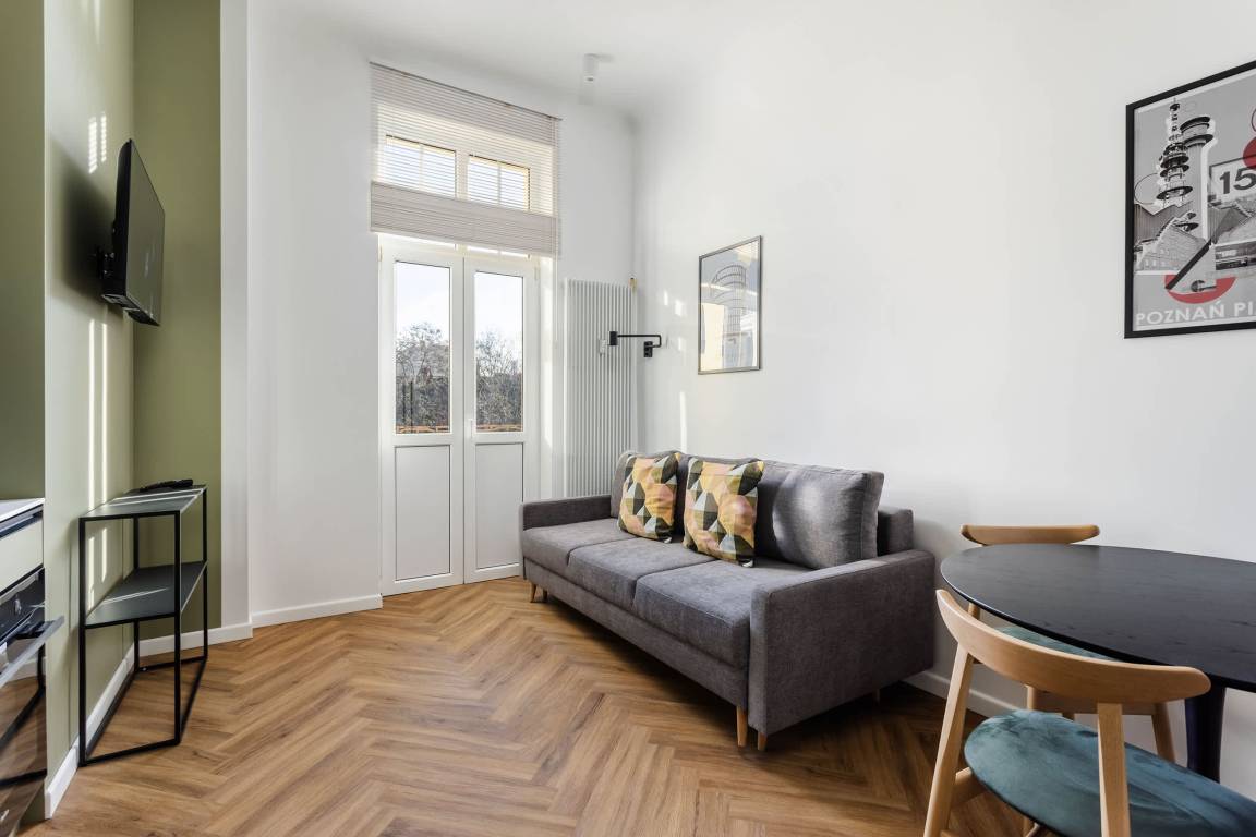 24 M² Appartement ∙ 2 Gasten - Poznań