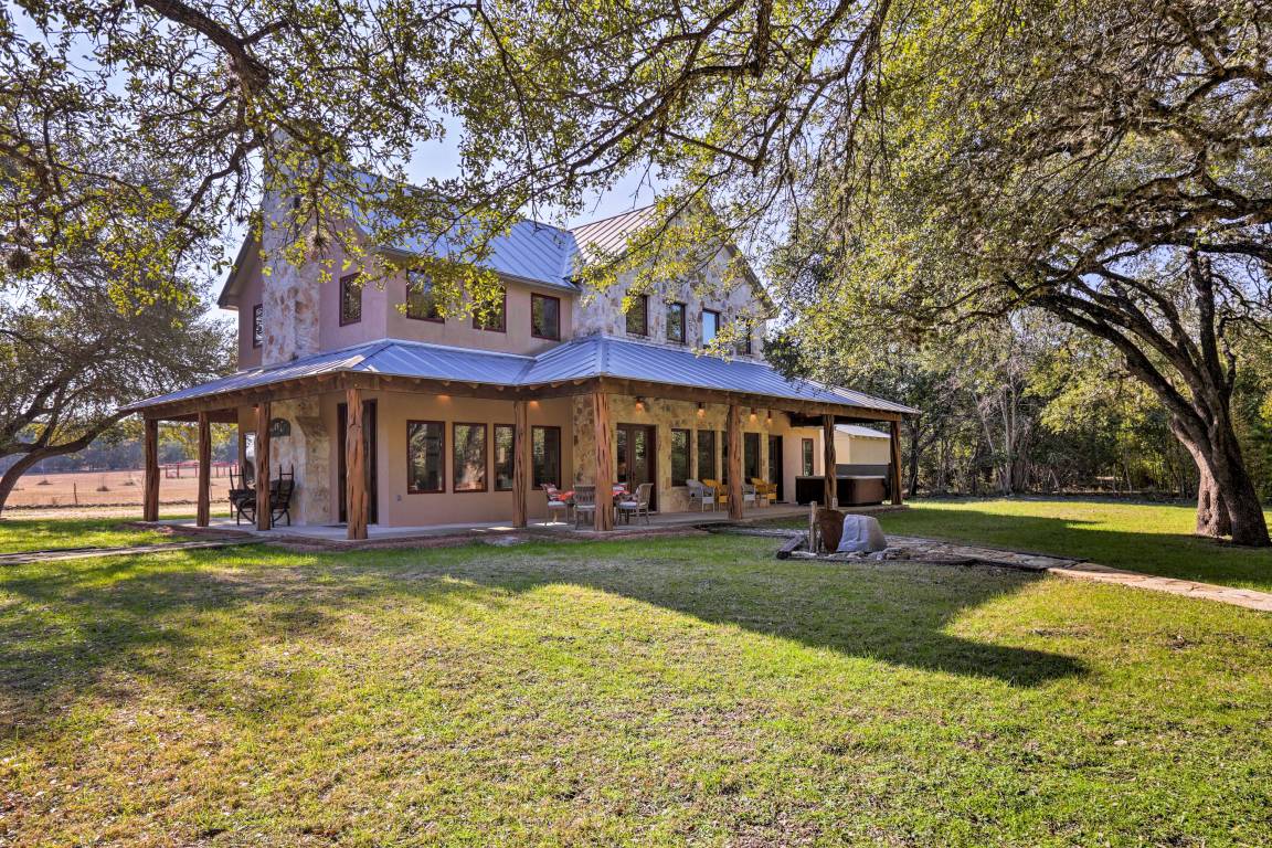 232 M² House ∙ 2 Bedrooms ∙ 6 Guests - Blanco State Park, Blanco