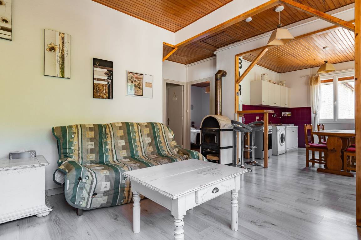70 M² Ferienhaus ∙ 2 Schlafzimmer ∙ 5 Gäste - Vercors