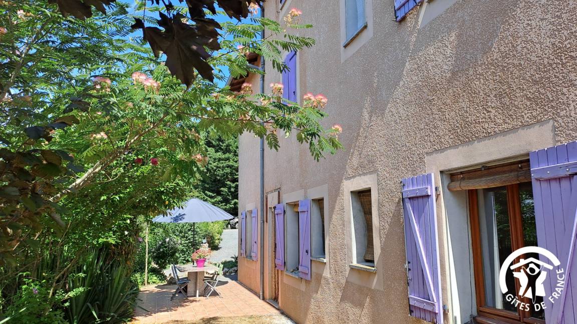 55 M² Gîte ∙ 2 Chambres ∙ 4 Personnes - Castres