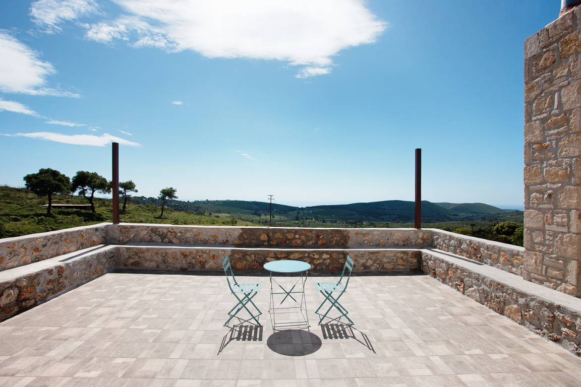 180 M² Lodge ∙ 2 Bedrooms ∙ 4 Guests - Zakynthos