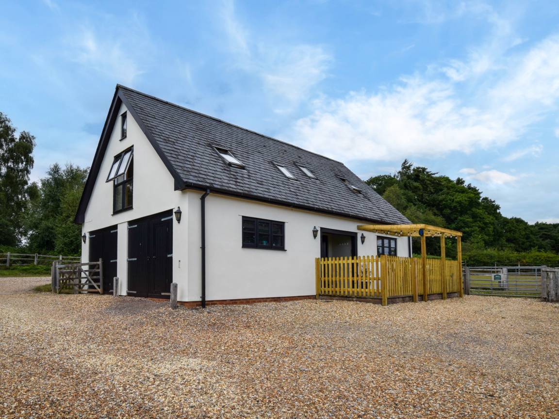 Cottage ∙ 1 Bedroom ∙ 2 Guests - Southampton