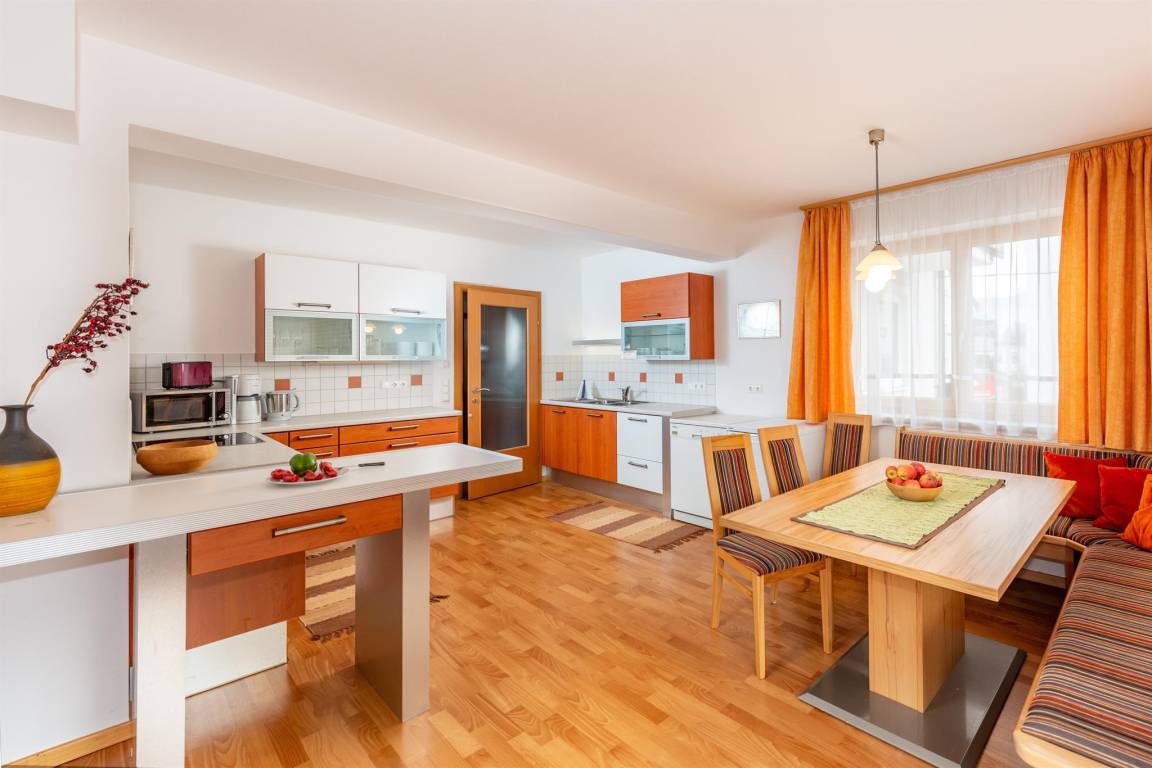 66 M² Apartment ∙ 2 Bedrooms ∙ 6 Guests - Schladming