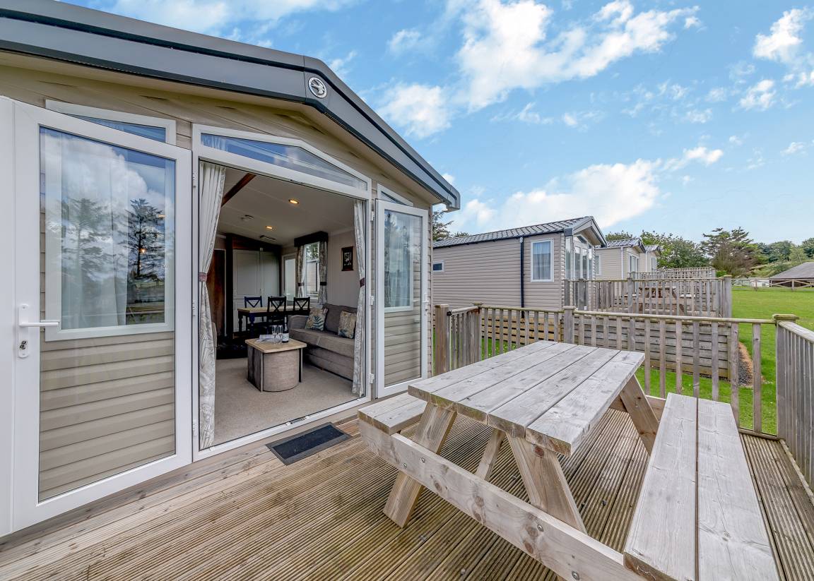Caravan ∙ 2 Bedrooms ∙ 6 Guests - Bamburgh