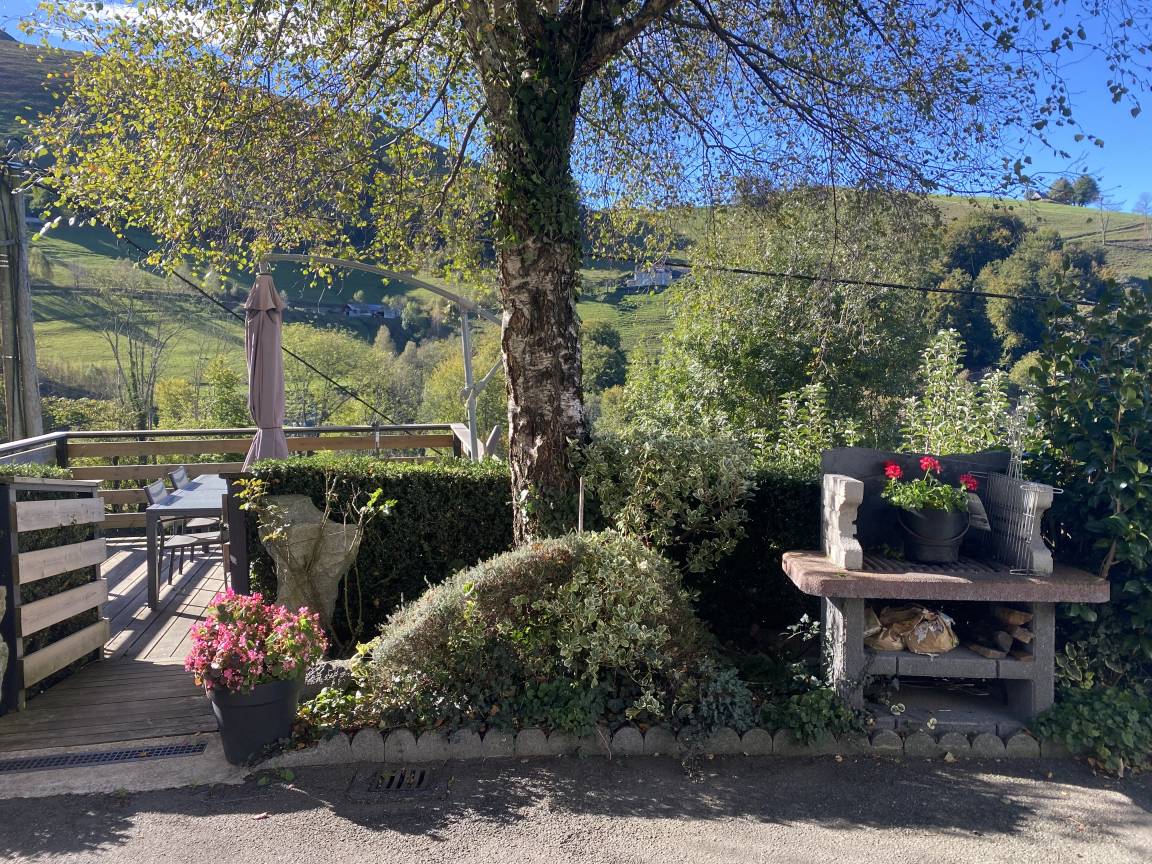 90 M² Gîte ∙ 3 Chambres ∙ 10 Personnes - Argelès-Gazost