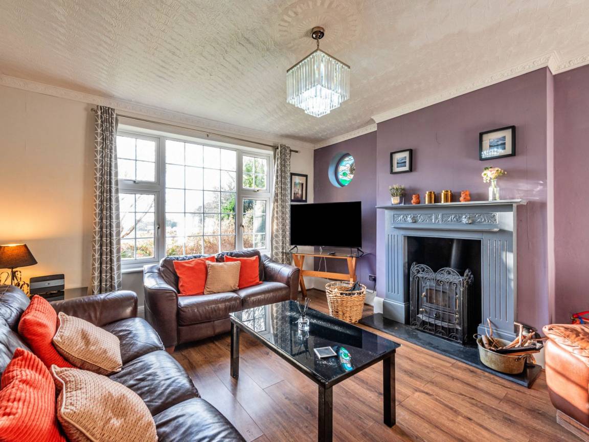 240 M² House ∙ 6 Bedrooms ∙ 11 Guests - Barmouth