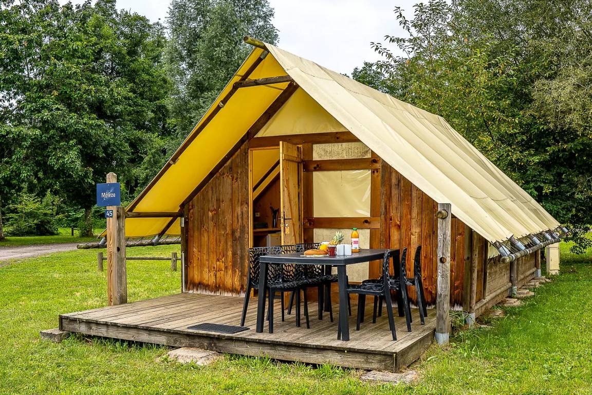 24 M² Mobil-home ∙ 2 Chambres ∙ 6 Personnes - Haute-Saône