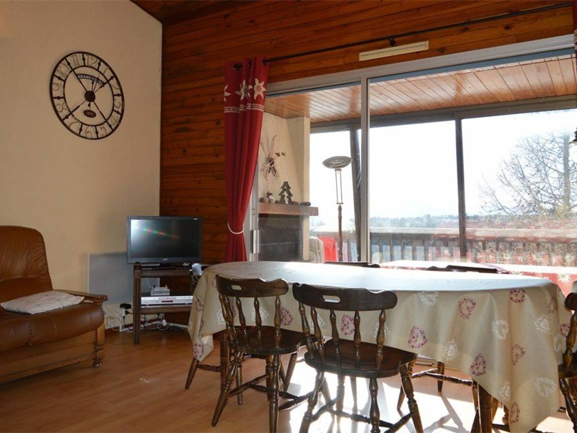 65 M² Ferienwohnung ∙ 2 Schlafzimmer ∙ 8 Gäste - Mont-Louis