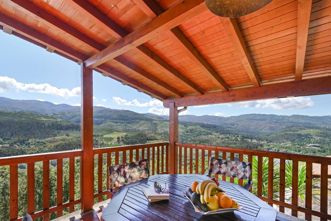 80 M² Casa ∙ 2 Habitaciones ∙ 5 Huéspedes - Soajo