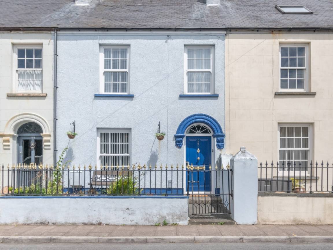Cottage ∙ 2 Bedrooms ∙ 4 Guests - Milford Haven