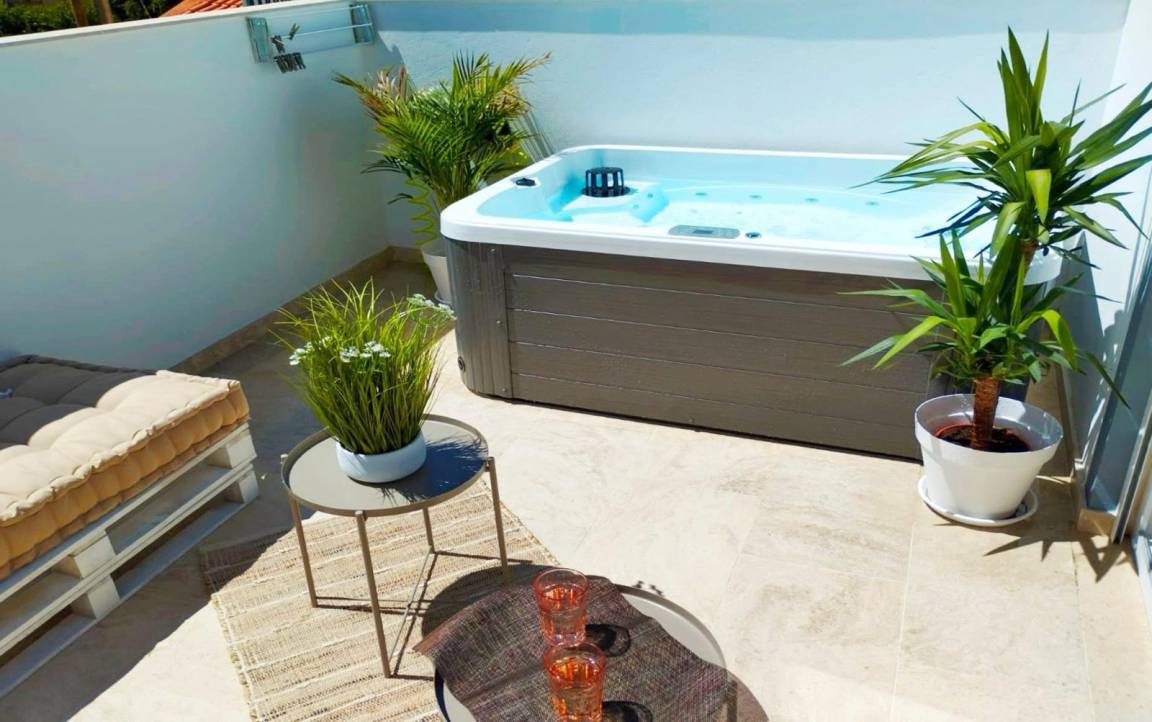 90 M² Casa ∙ 2 Quartos ∙ 6 Hóspedes - Azambuja