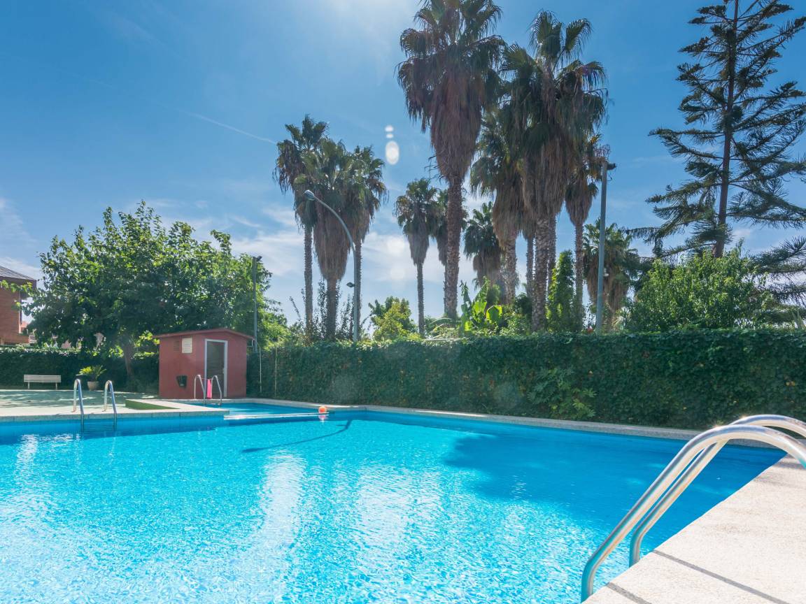 92 M² Apartment ∙ 3 Bedrooms ∙ 6 Guests - Pineda de Mar