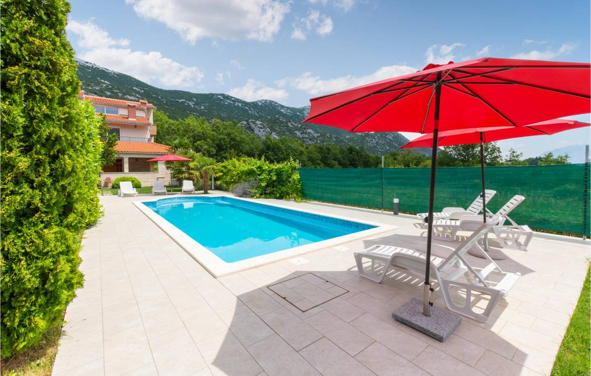 76 M² Apartamento ∙ 3 Habitaciones ∙ 8 Huéspedes - Brač