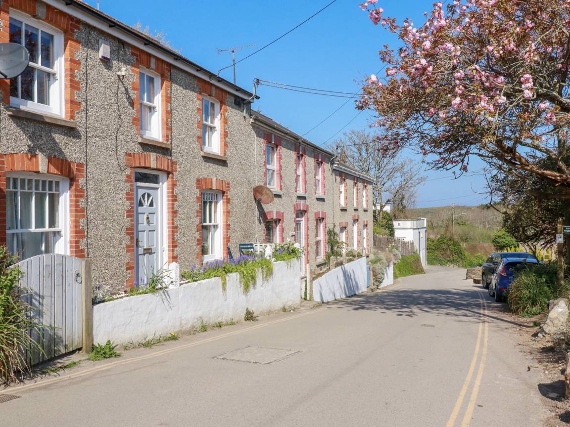 Mökki ∙ 4 Makuuhuonetta ∙ 6 Vierasta - Newquay