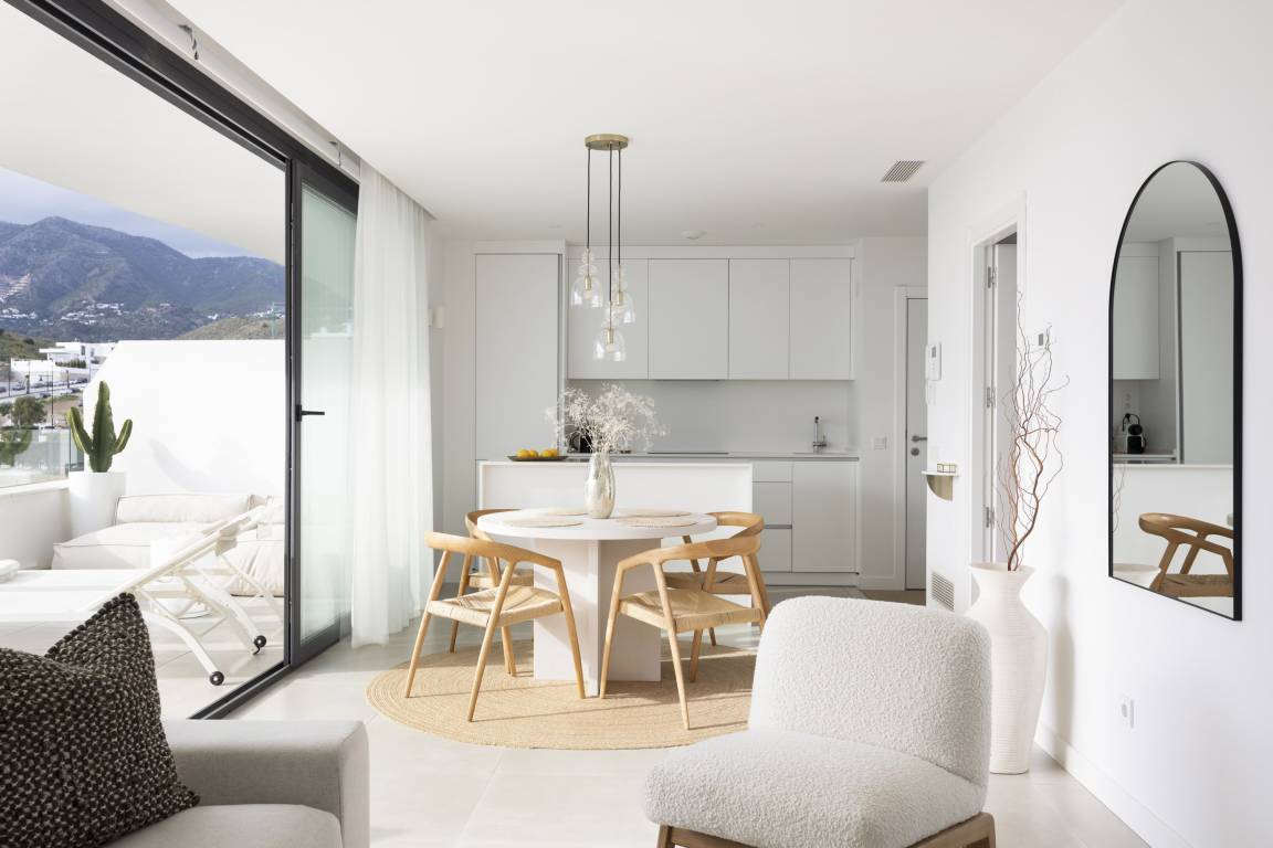 75 M² Apartamento ∙ 2 Quartos ∙ 6 Hóspedes - Fuengirola