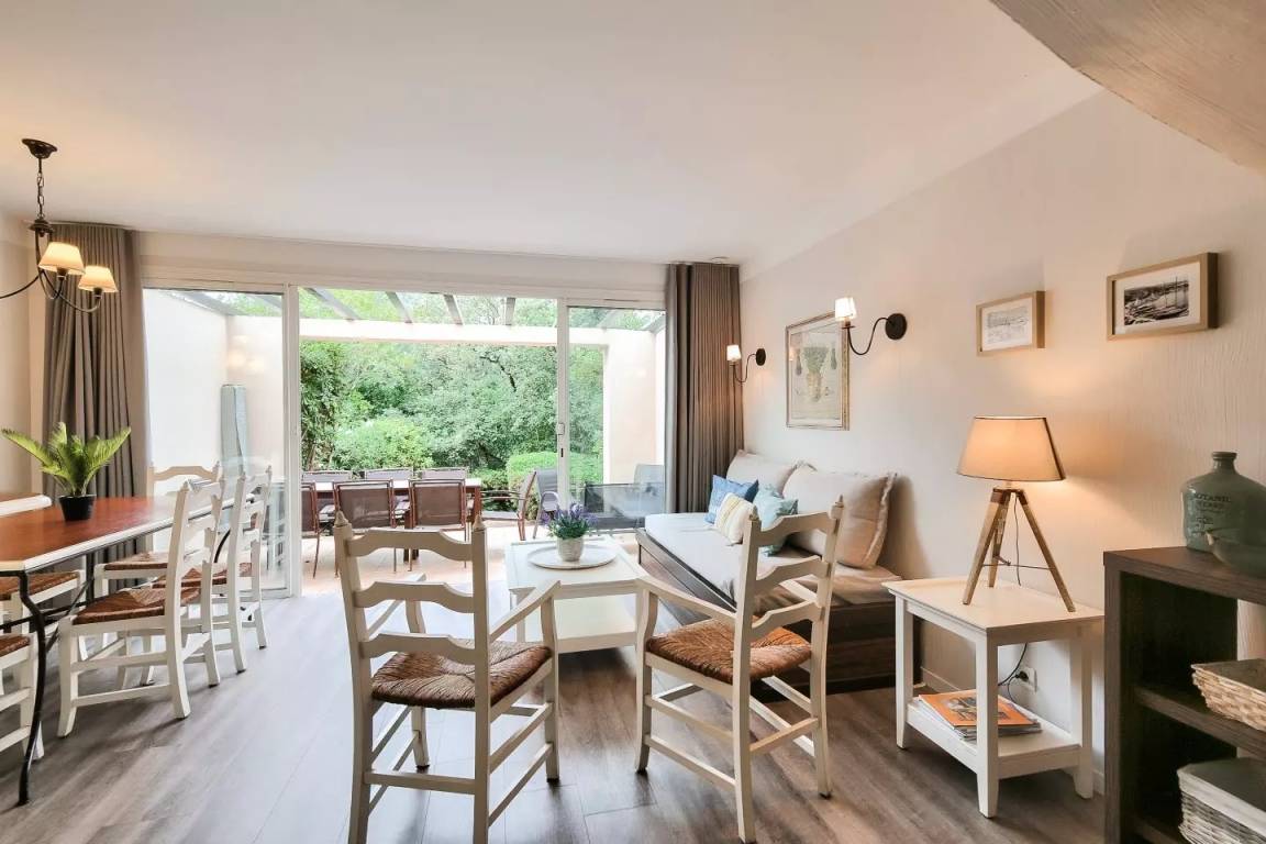55 M² Maison De Vacances ∙ 3 Chambres ∙ 8 Personnes - Sainte-Maxime