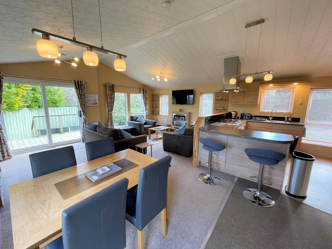 74 M² House ∙ 2 Bedrooms ∙ 4 Guests - Kippford