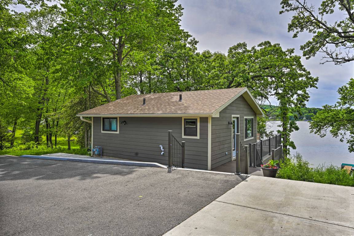 102 M² House ∙ 2 Bedrooms ∙ 6 Guests - Lake Wisconsin