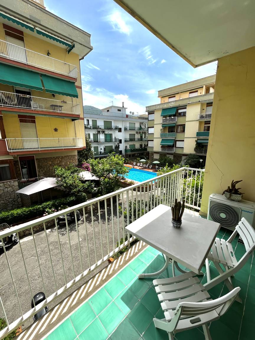 140 M² Apartamento ∙ 3 Habitaciones ∙ 6 Huéspedes - Sorrento