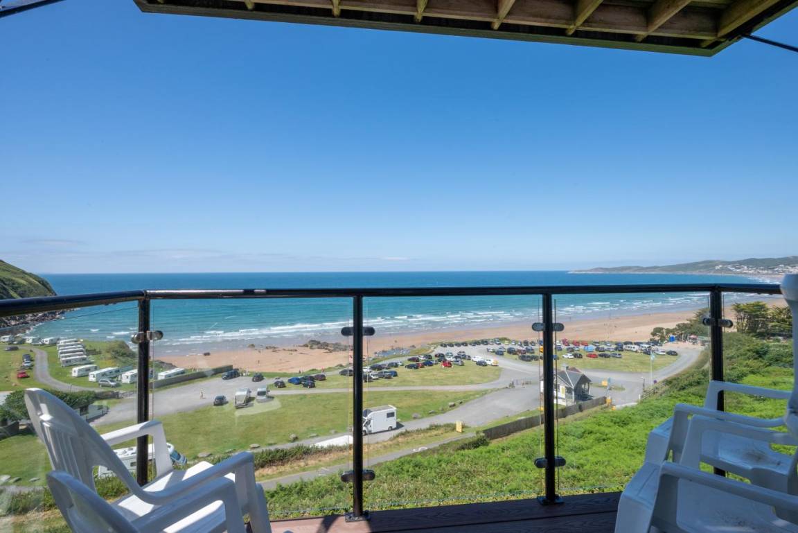 Ferienwohnung ∙ 3 Schlafzimmer ∙ 6 Gäste - Croyde