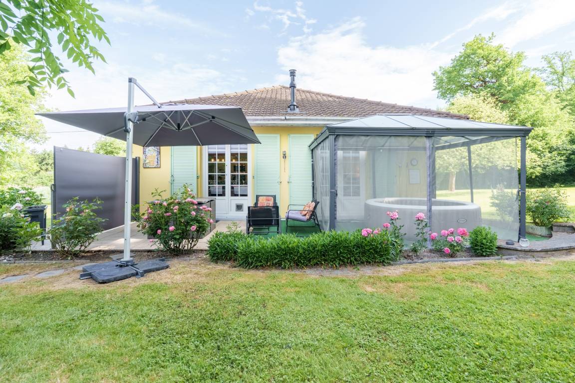100 M² Maison De Vacances ∙ 2 Chambres ∙ 4 Personnes - Meuse