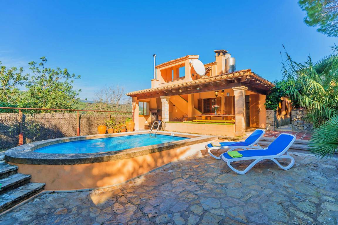 100 M² Ferienhaus ∙ 3 Schlafzimmer ∙ 5 Gäste - Pollença