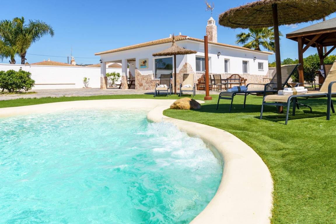 120 M² Maison De Vacances ∙ 3 Chambres ∙ 8 Personnes - Cártama