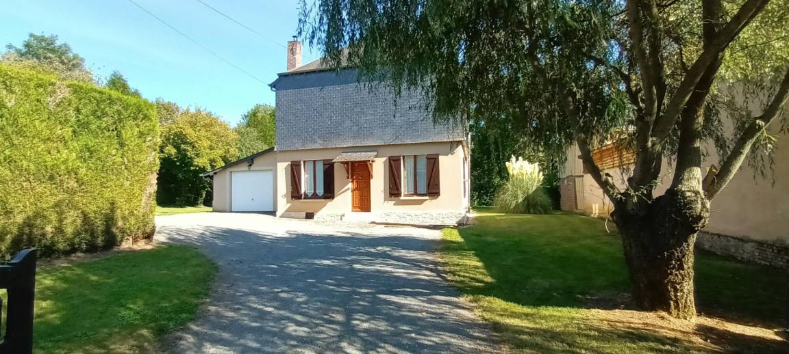 115 M² Gîte ∙ 3 Chambres ∙ 6 Personnes - Ardennes