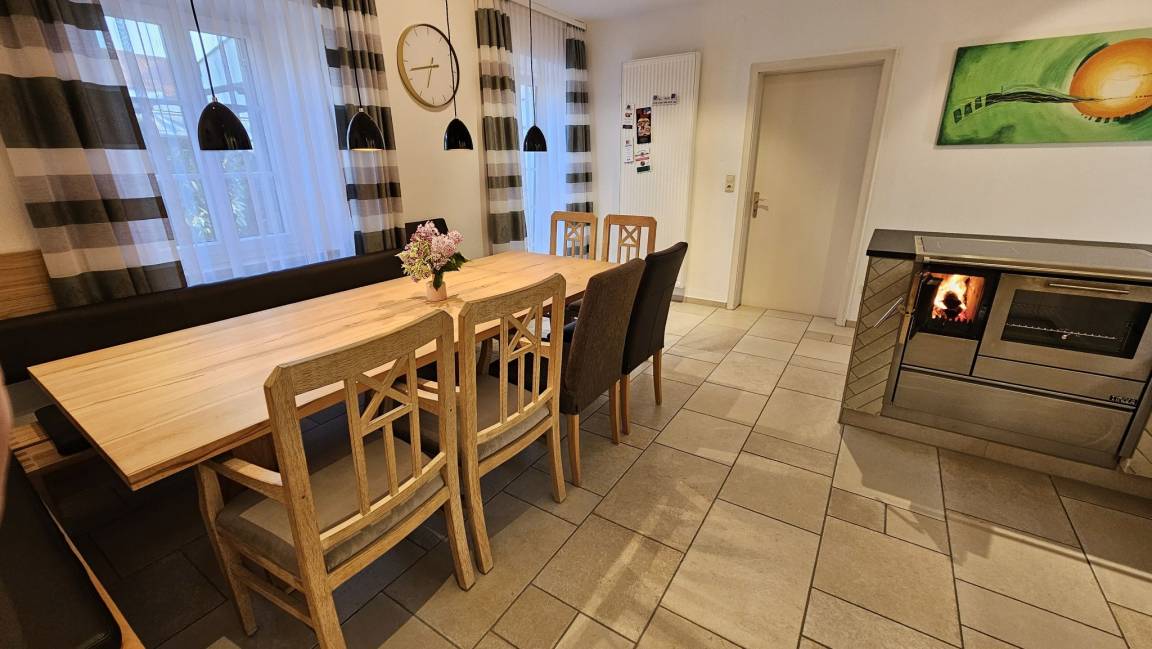 130 M² Ferienhaus ∙ 5 Schlafzimmer ∙ 10 Gäste - Kelheim