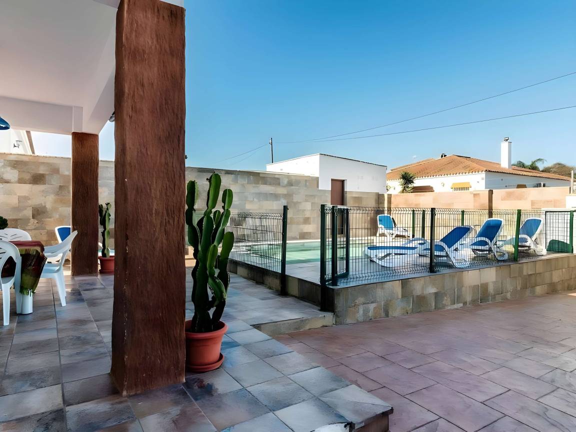 Maison De Vacances ∙ 4 Chambres ∙ 10 Personnes - Conil de la Frontera