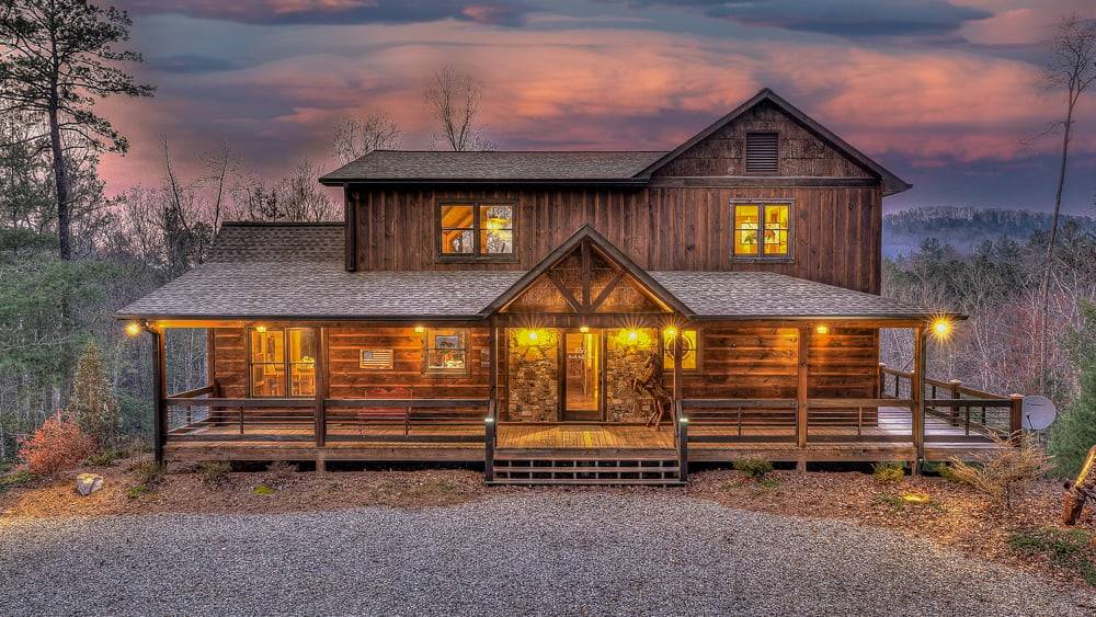 Cabin ∙ 3 Bedrooms ∙ 6 Guests - Mineral Bluff, GA
