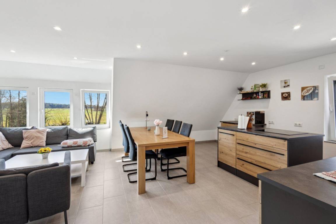 110 M² Ferienwohnung ∙ 2 Schlafzimmer ∙ 6 Gäste - Soltau