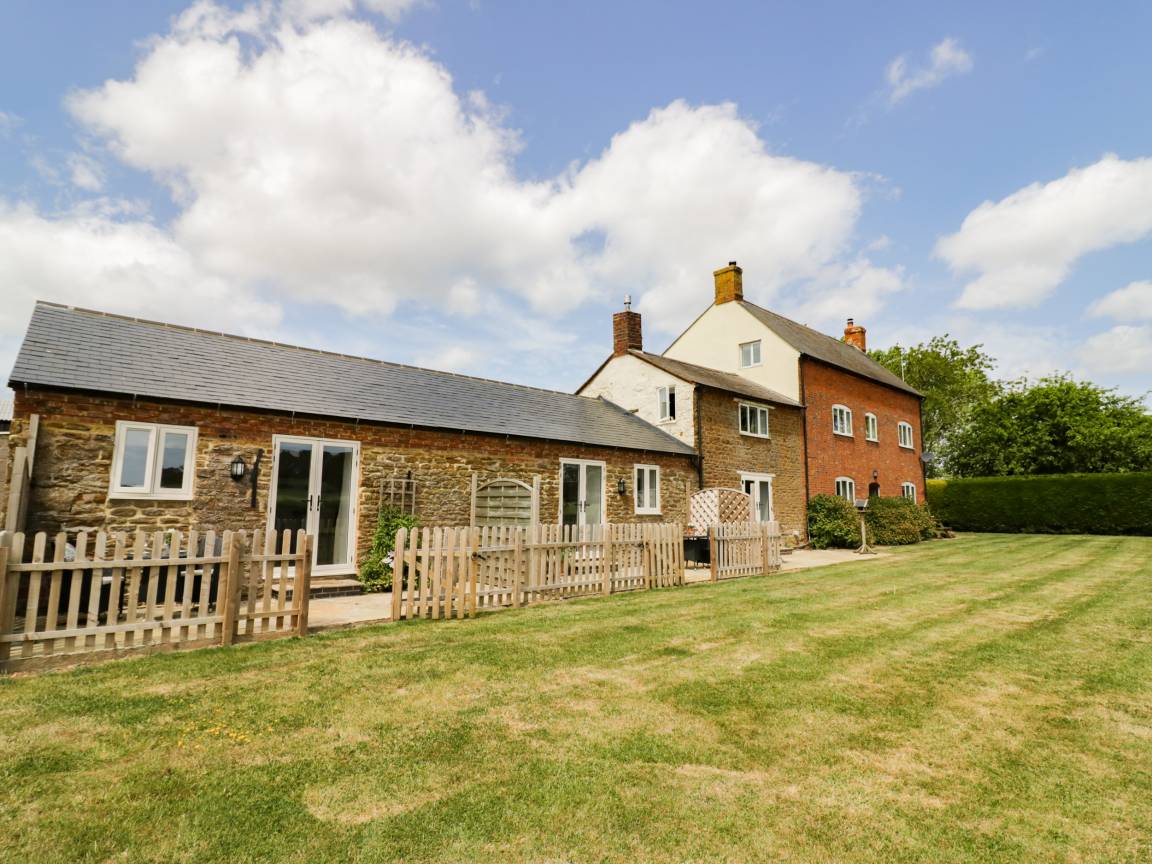 Cottage ∙ 1 Bedroom ∙ 2 Guests - Warwickshire
