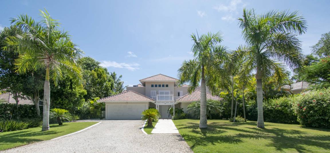 450 M² Villa ∙ 4 Bedrooms ∙ 8 Guests - Punta Cana