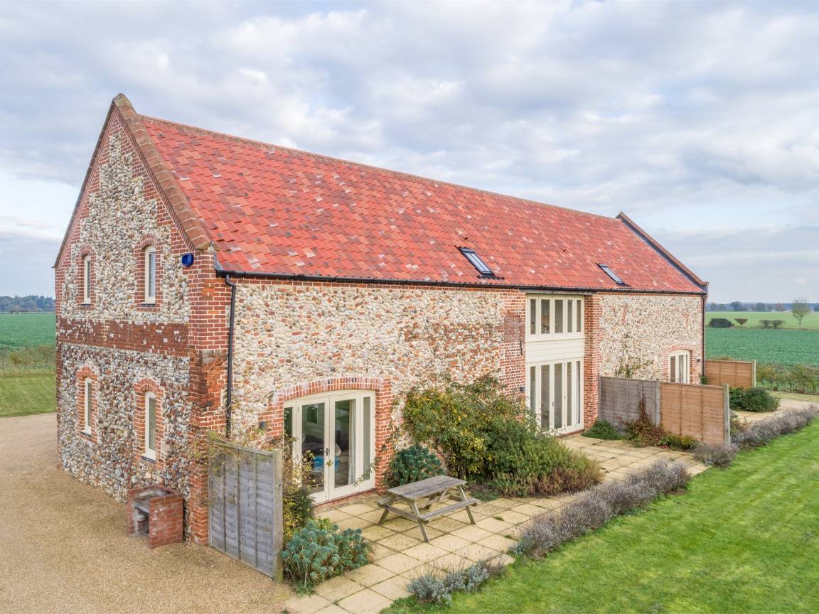 Cottage ∙ 2 Bedrooms ∙ 4 Guests - Fakenham
