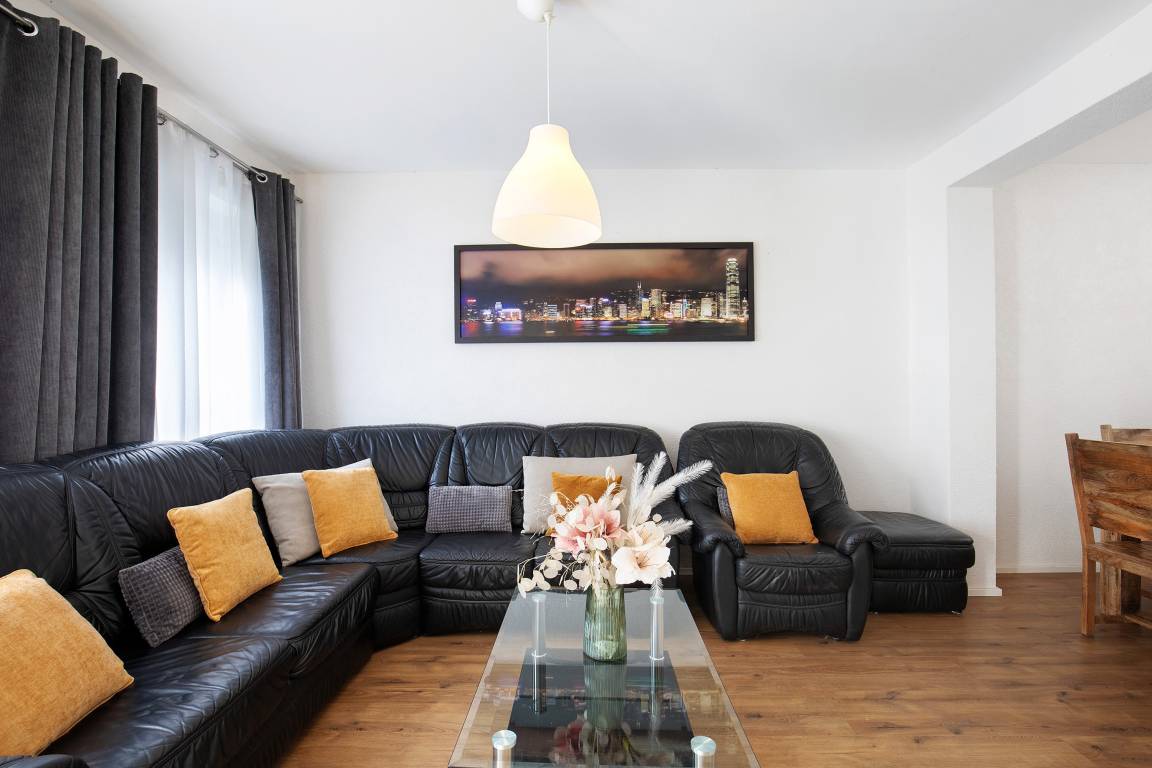 80 M² Apartment ∙ 3 Bedrooms ∙ 8 Guests - Worms