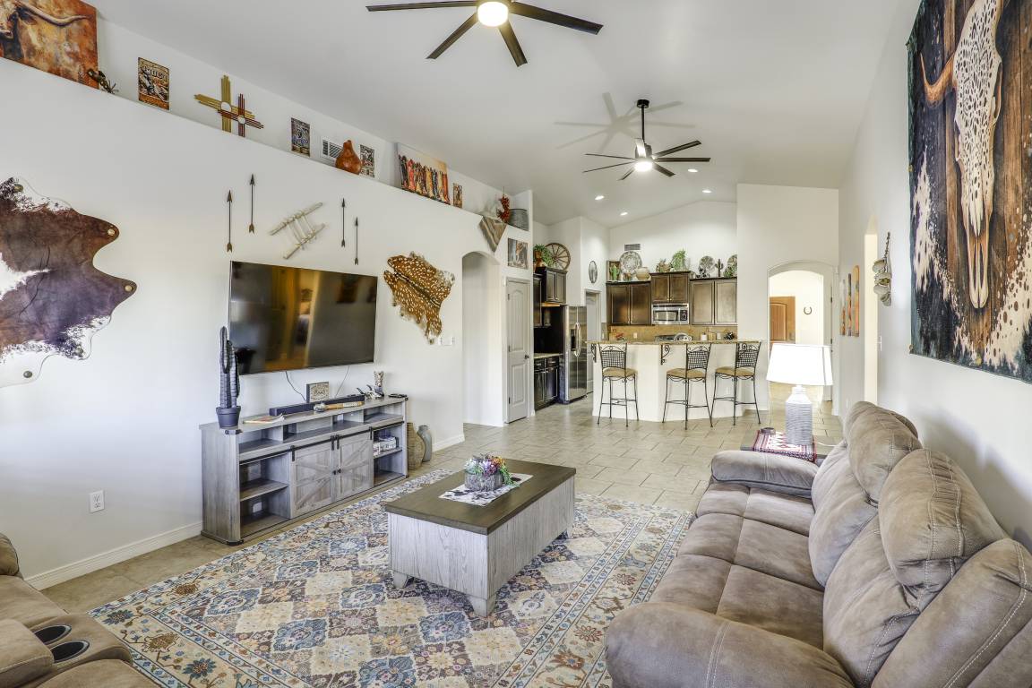 167 M² House ∙ 3 Bedrooms ∙ 6 Guests - Carlsbad, NM