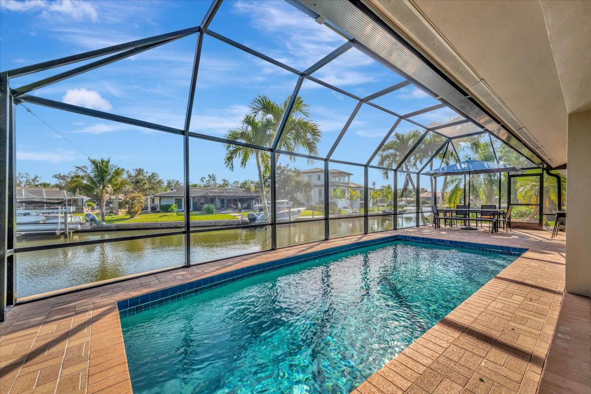 House ∙ 3 Bedrooms ∙ 8 Guests - Siesta Key, FL