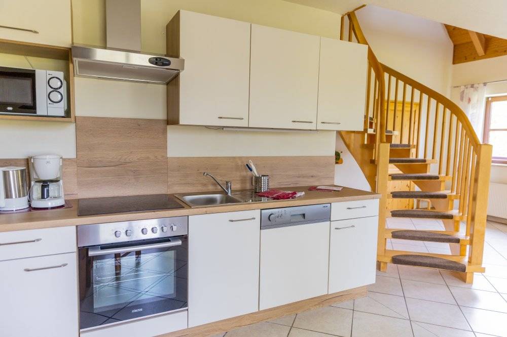 69 M² Ferienwohnung ∙ 1 Schlafzimmer ∙ 4 Gäste - Herrieden