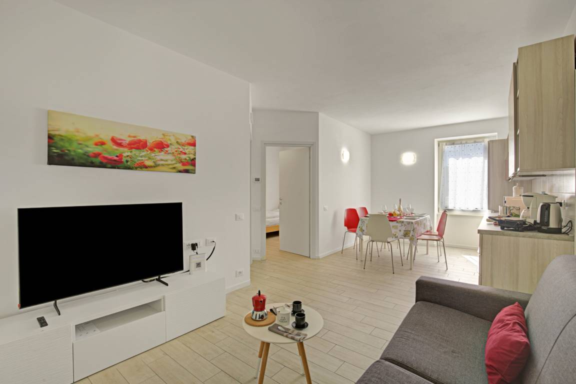 70 M² Apartamento ∙ 2 Habitaciones ∙ 5 Huéspedes - Riva del Garda