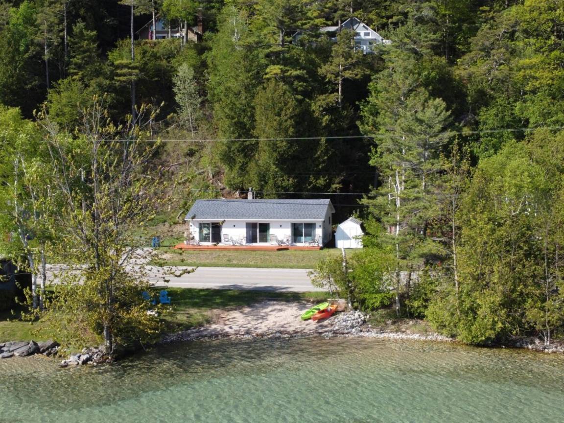 92 M² Apartment ∙ 3 Bedrooms ∙ 6 Guests - Frankfort