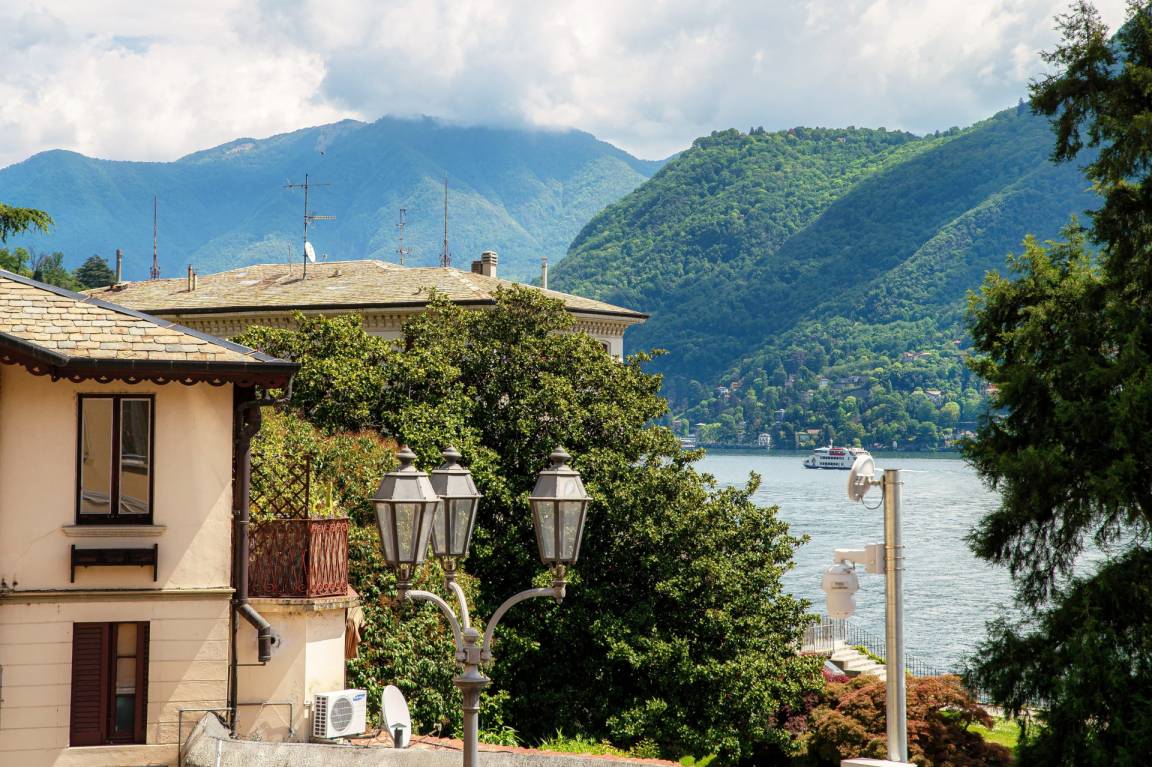 97 M² Apartment ∙ 2 Bedrooms ∙ 4 Guests - Cernobbio