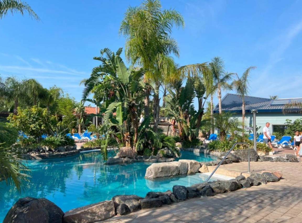 28 M² Camping ∙ 2 Personnes - Salou