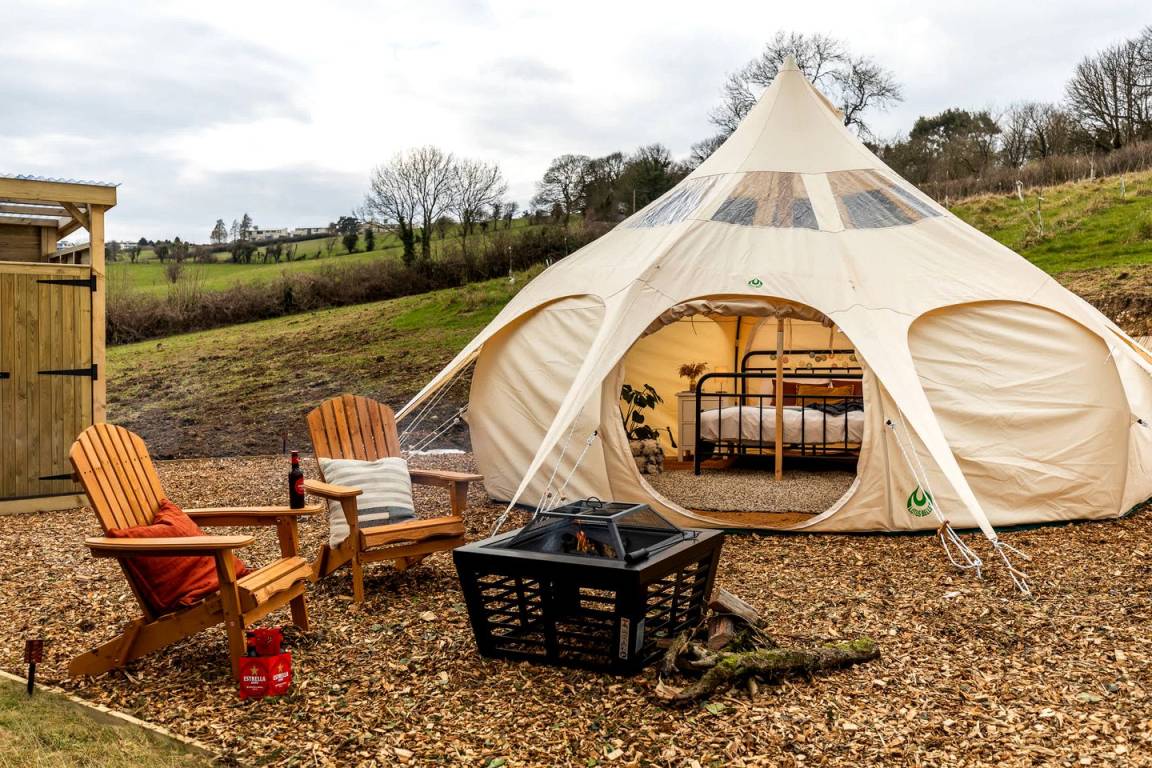 Camping ∙ 1 Bedroom ∙ 4 Guests - Bath