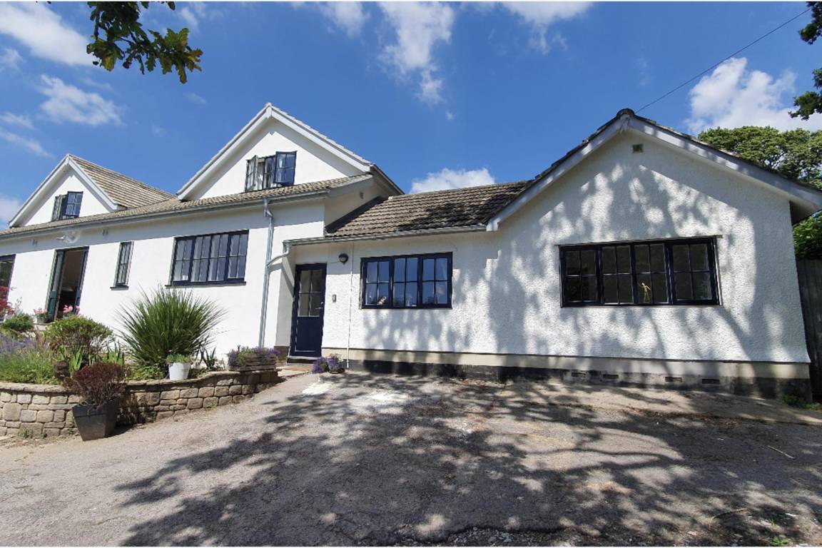 120 M² Cottage ∙ 2 Bedrooms ∙ 4 Guests - Buckfastleigh