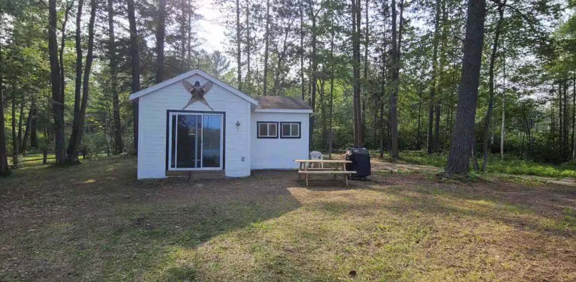 65 M² キャビン ∙ 寝室: 2 ∙ ゲスト2 人 - ミシガン州