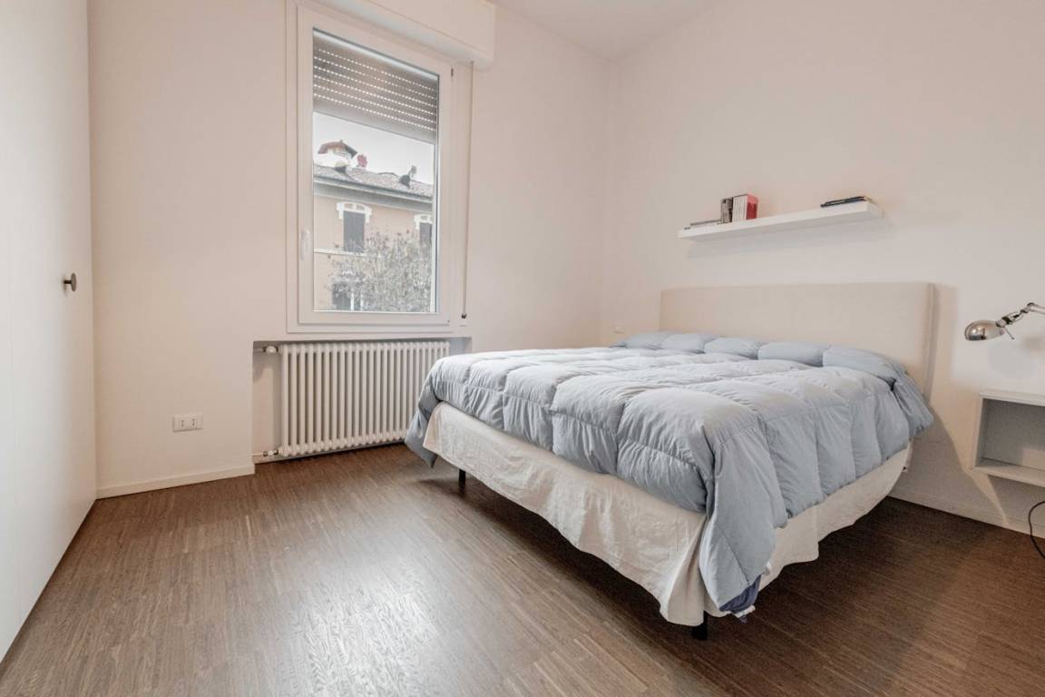 104 M² Apartamento ∙ 3 Habitaciones ∙ 4 Huéspedes - Bolonia