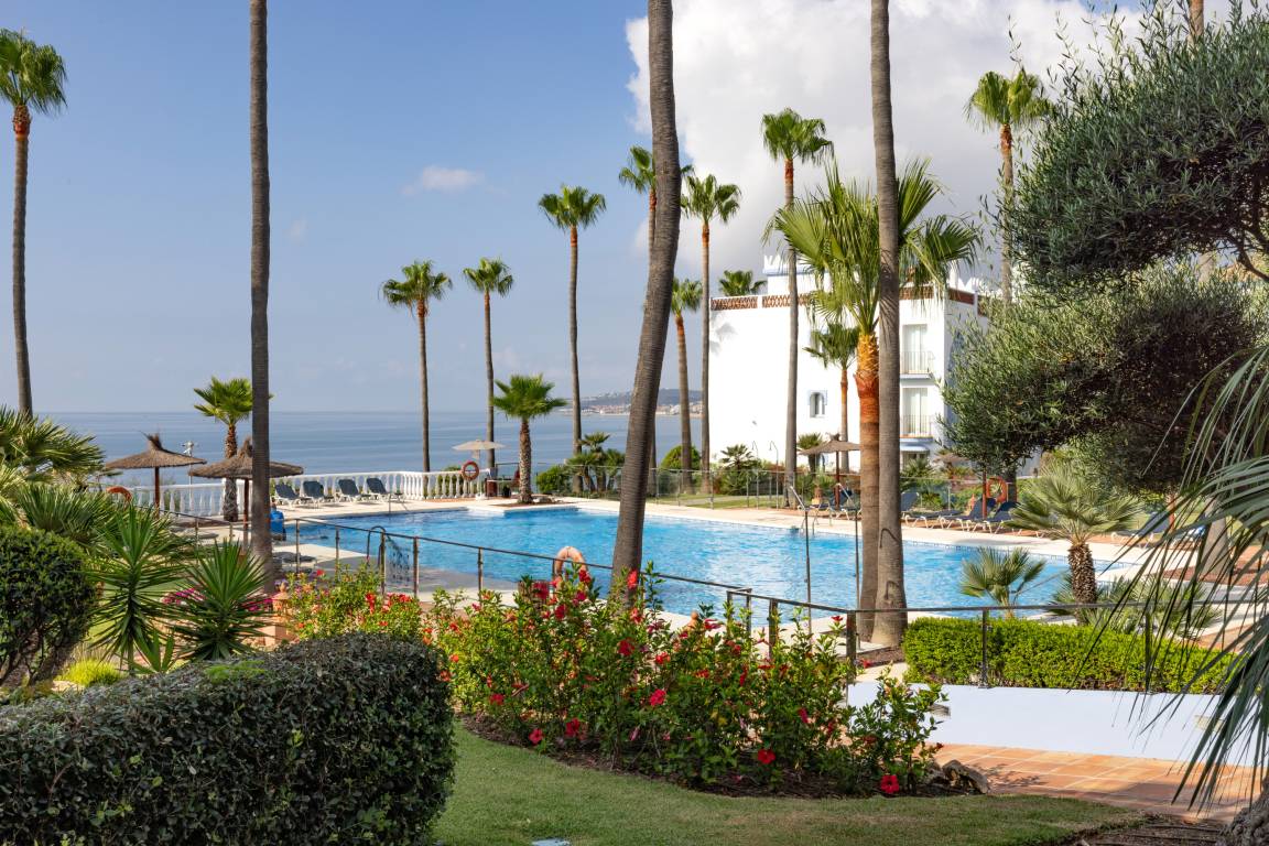 110 M² Ferienwohnung ∙ 2 Schlafzimmer ∙ 5 Gäste - Casares