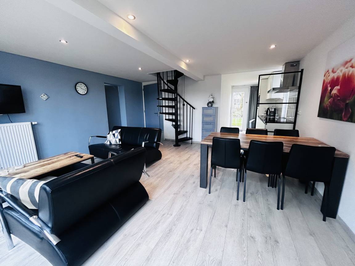 70 M² Bungalow ∙ 2 Chambres ∙ 4 Personnes - Aix-la-Chapelle