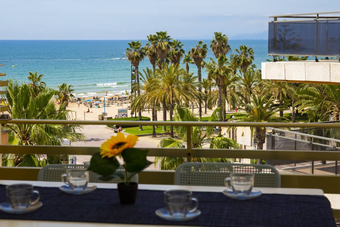 66 M² Appartement ∙ 2 Chambres ∙ 6 Personnes - Salou